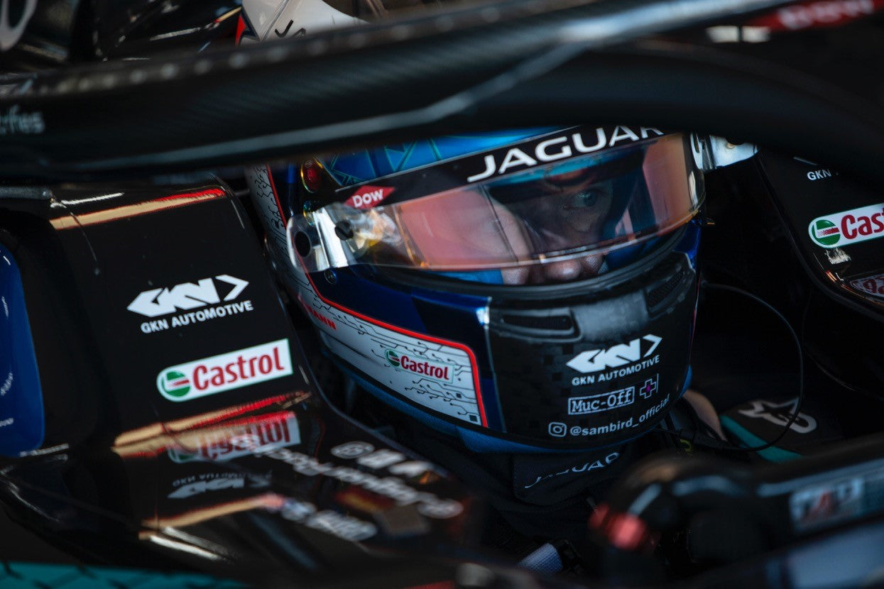 MUC-OFF TEAMS UP WITH FORMULA E DRIVER SAM BIRD | Muc-Off UK