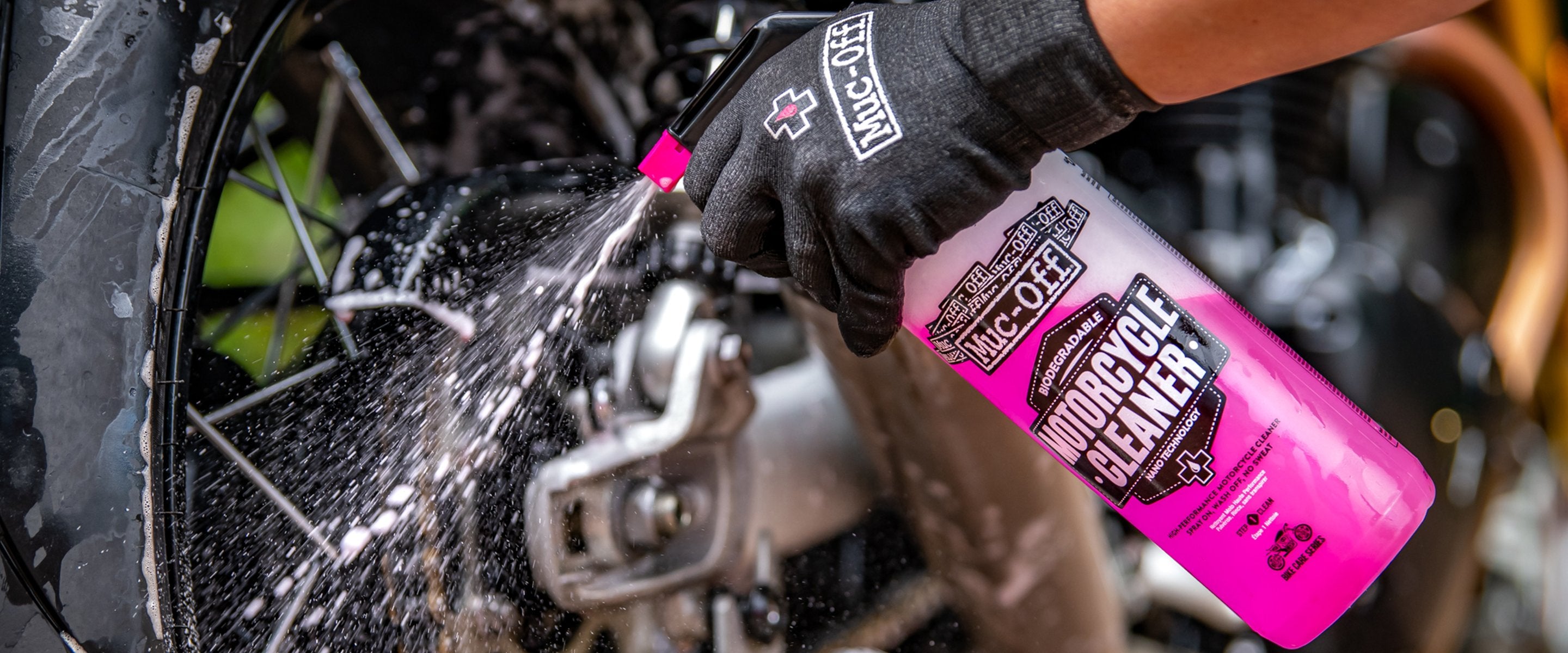 Motorcycle Essentials Kit | Motorcycle Bundle & Kits | Muc-Off UK